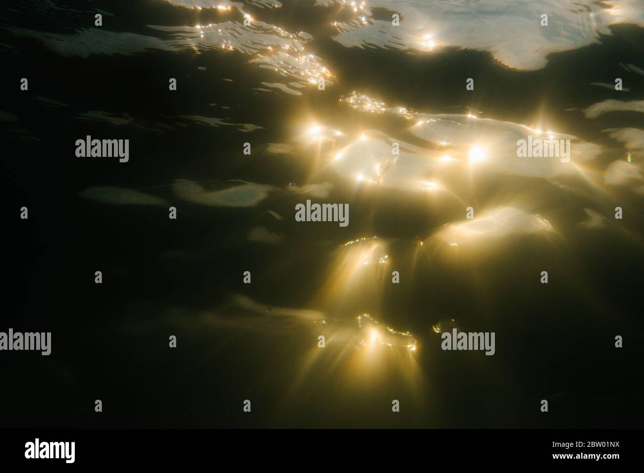 Light through ripples hi-res stock photography and images - Alamy