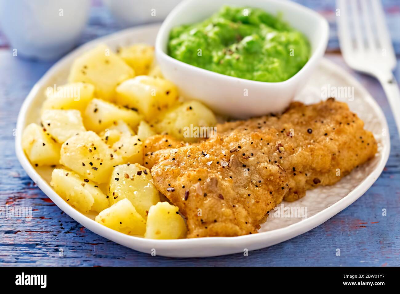Fish Mashed Potatoes And Peas High Resolution Stock Photography and ...