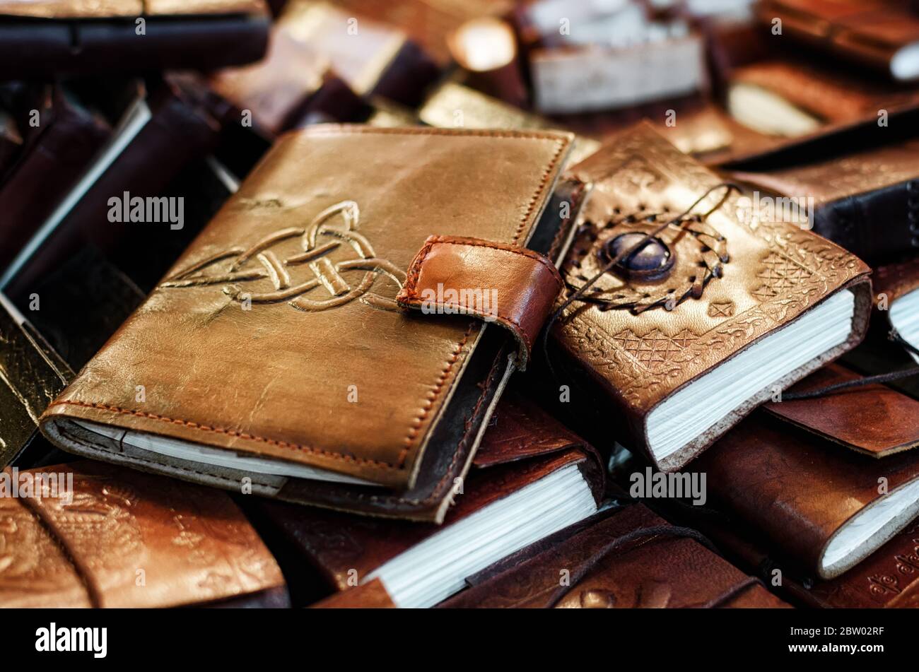 Vintage note book hi-res stock photography and images - Alamy