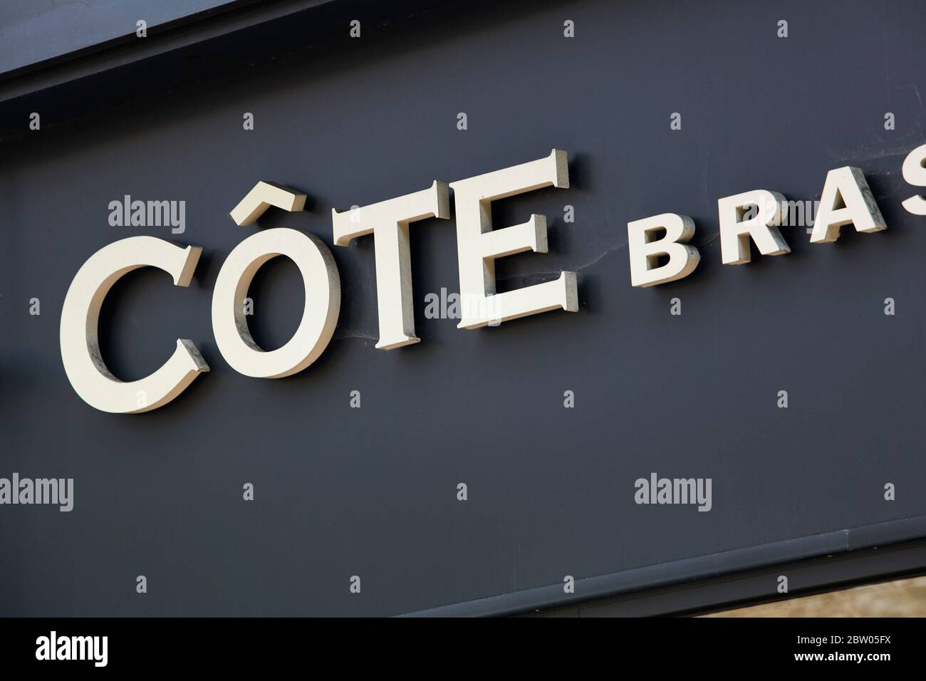 Brasserie logo hi-res stock photography and images - Alamy