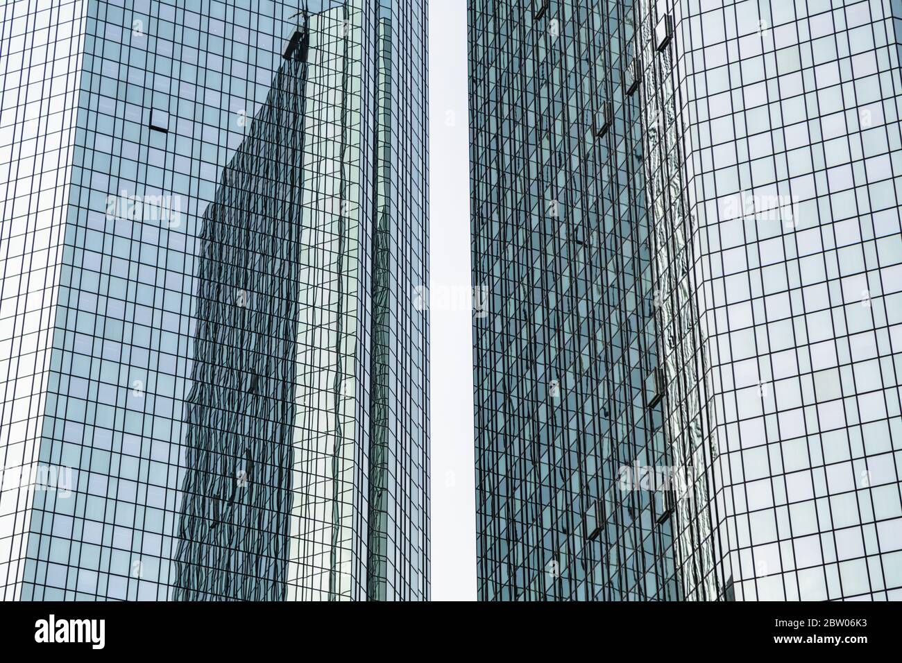 Glass and mirror skyscrapers in Frankfurt close up Stock Photo - Alamy