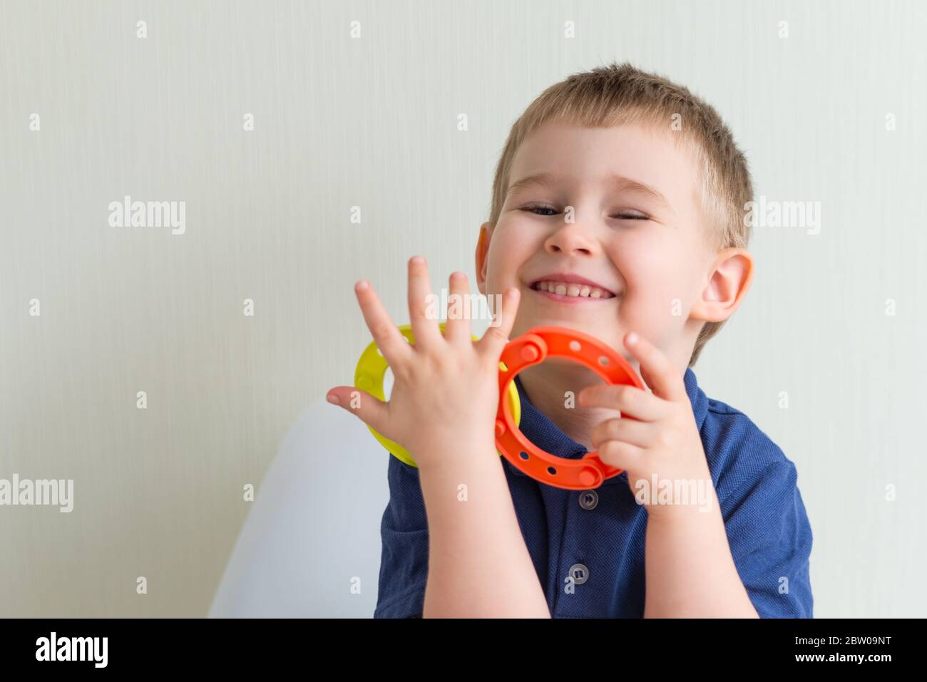 Game boy colour hi-res stock photography and images - Alamy