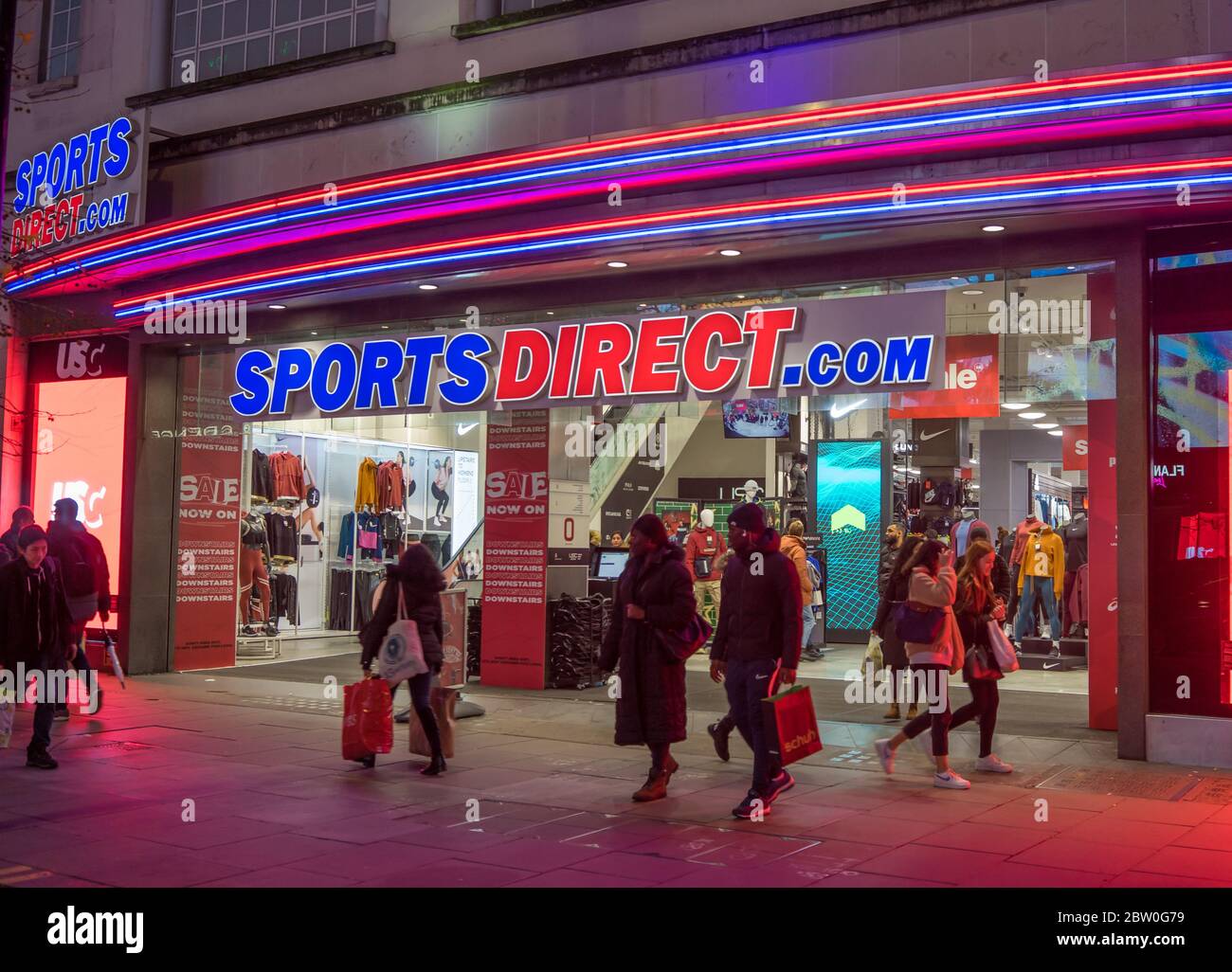 Sale sports direct sports fashion hi-res stock photography and images ...