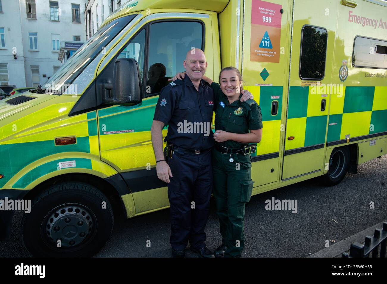 Clapping nhs nurses and emergency services hi-res stock photography and ...
