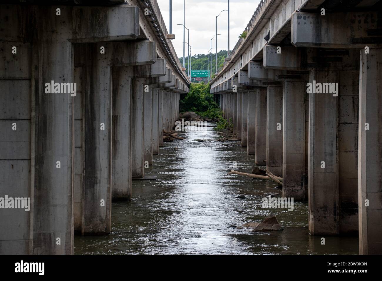 Steel concrete reinforced bridge hi-res stock photography and images ...