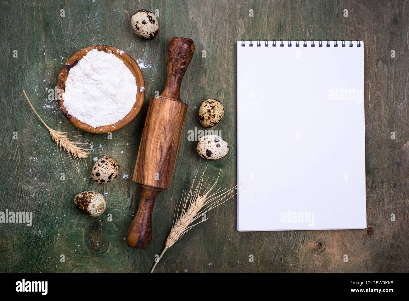 Baking concept with rolling pin Stock Photo - Alamy