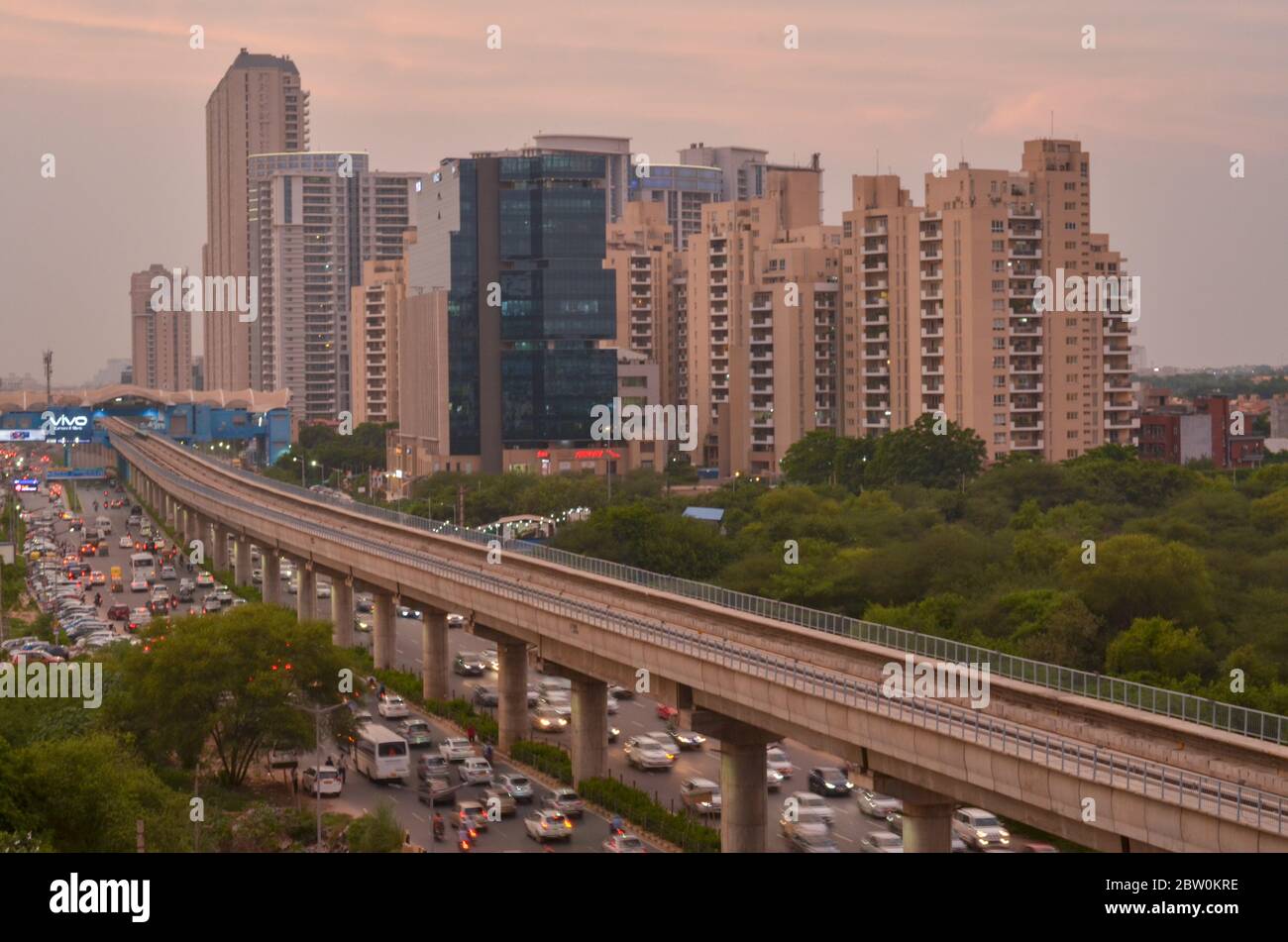 Noida skyline hi-res stock photography and images - Alamy