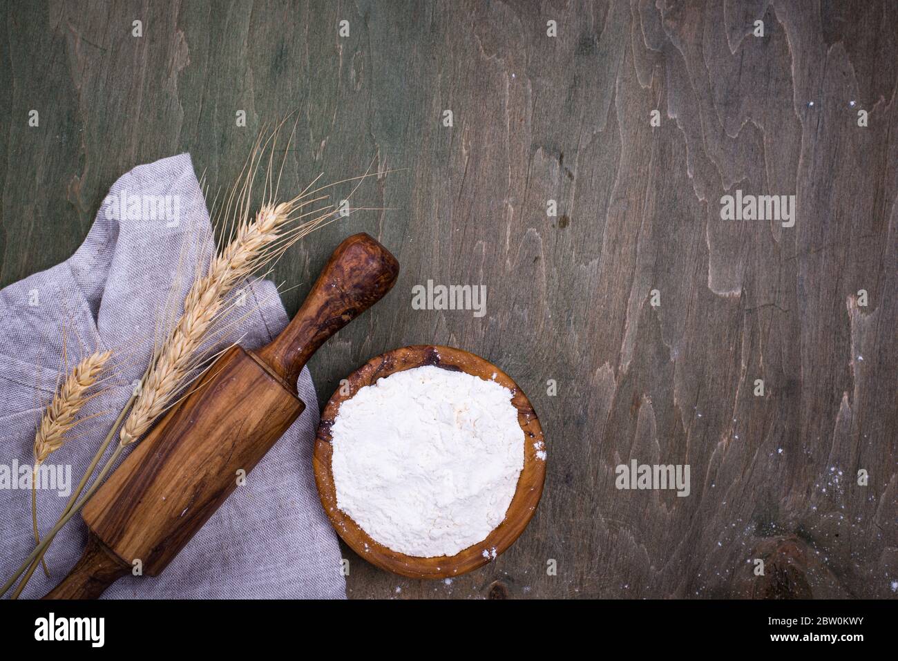 Baking concept with rolling pin Stock Photo - Alamy