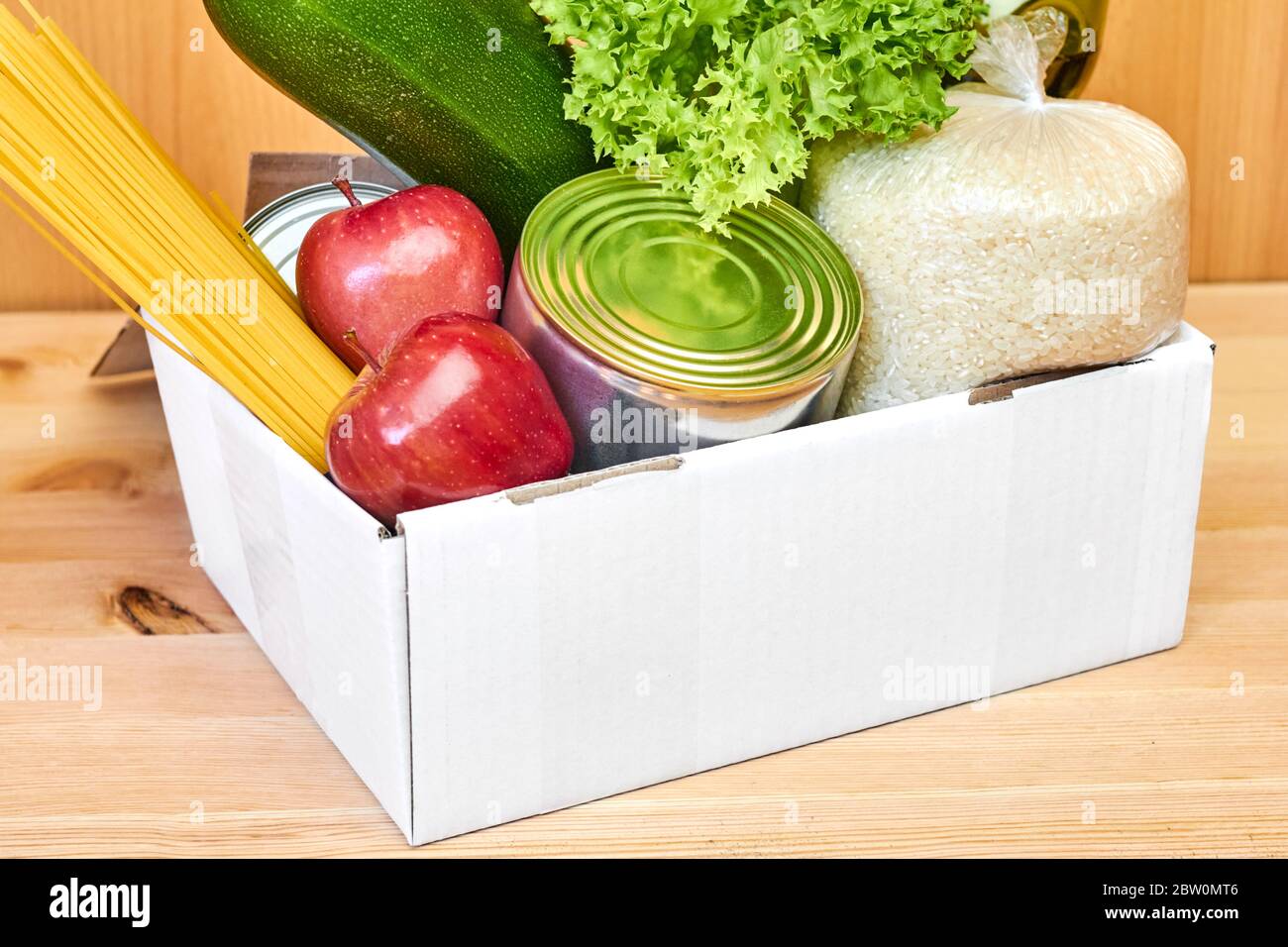 Poor vegetable storage hi-res stock photography and images - Alamy