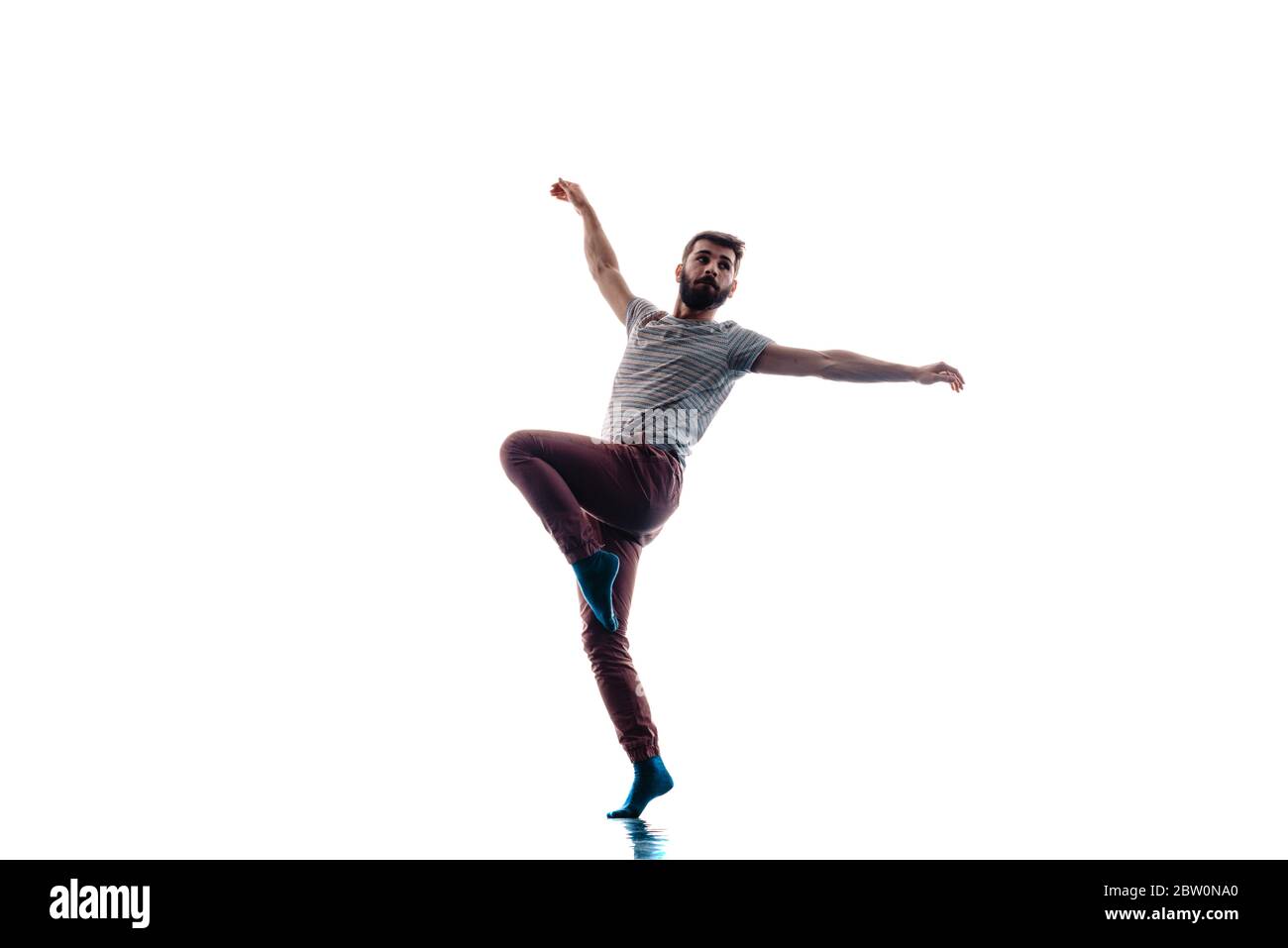Contemporary dance artist practicing a dance routine Stock Photo - Alamy