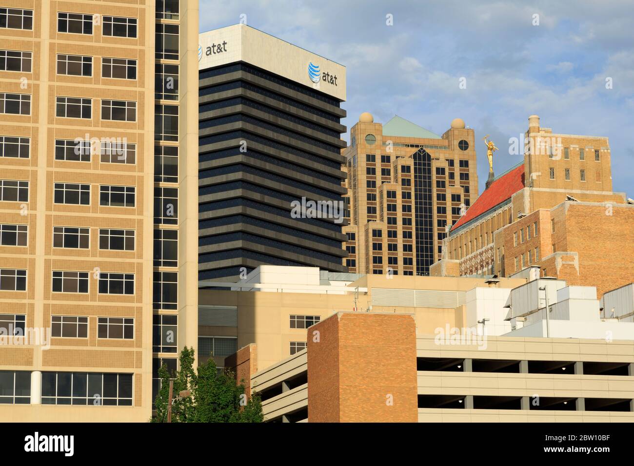 Birmingham alabama skyline hi-res stock photography and images - Alamy