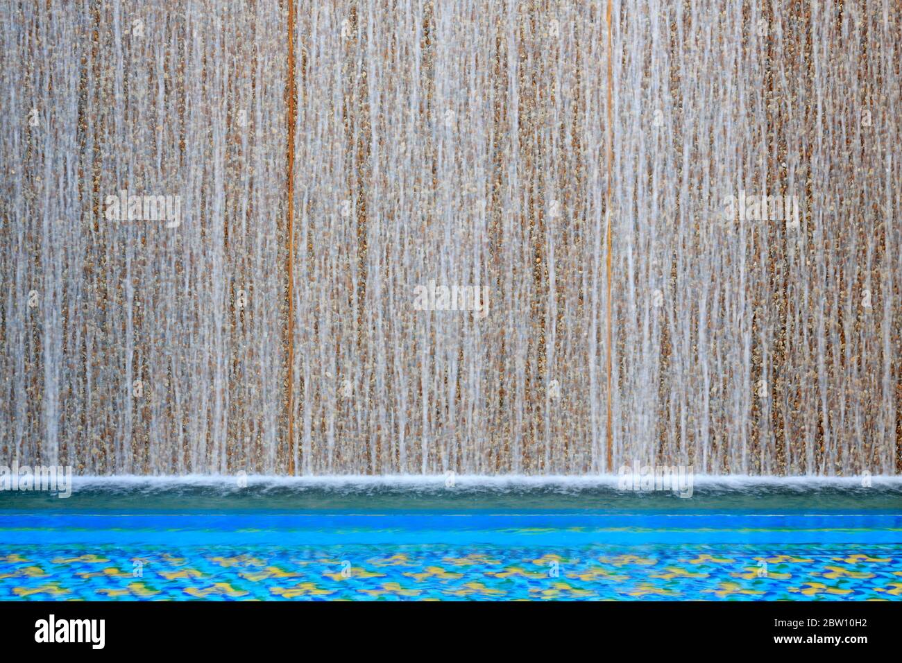 Zillij moroccan fountain hi-res stock photography and images - Alamy