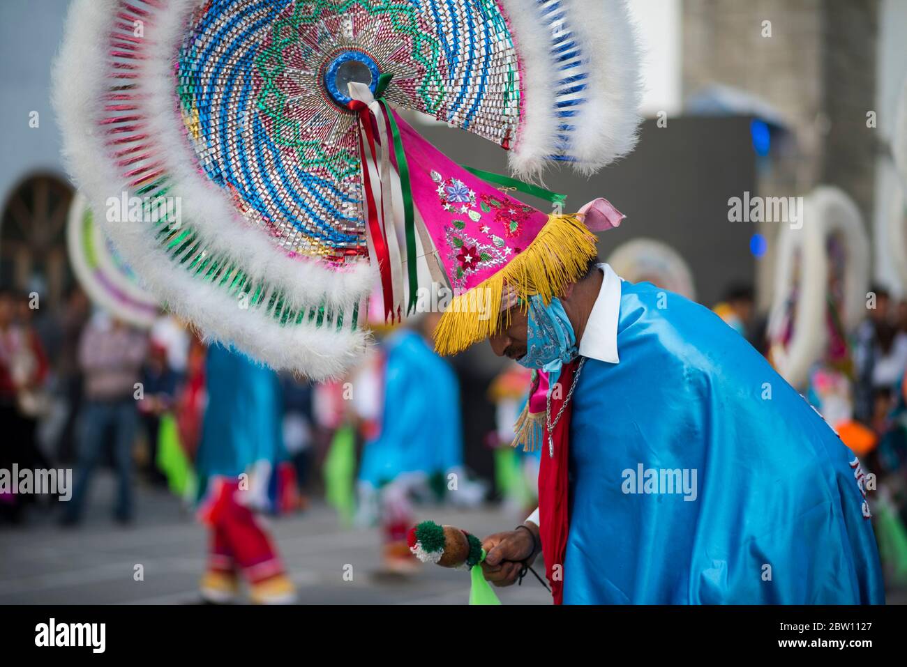 Quetzal costume hi-res stock photography and images - Alamy