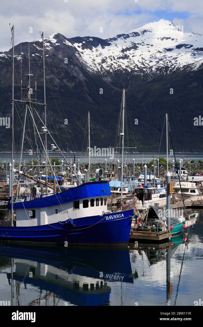 Haines small boat harbor hi-res stock photography and images - Alamy