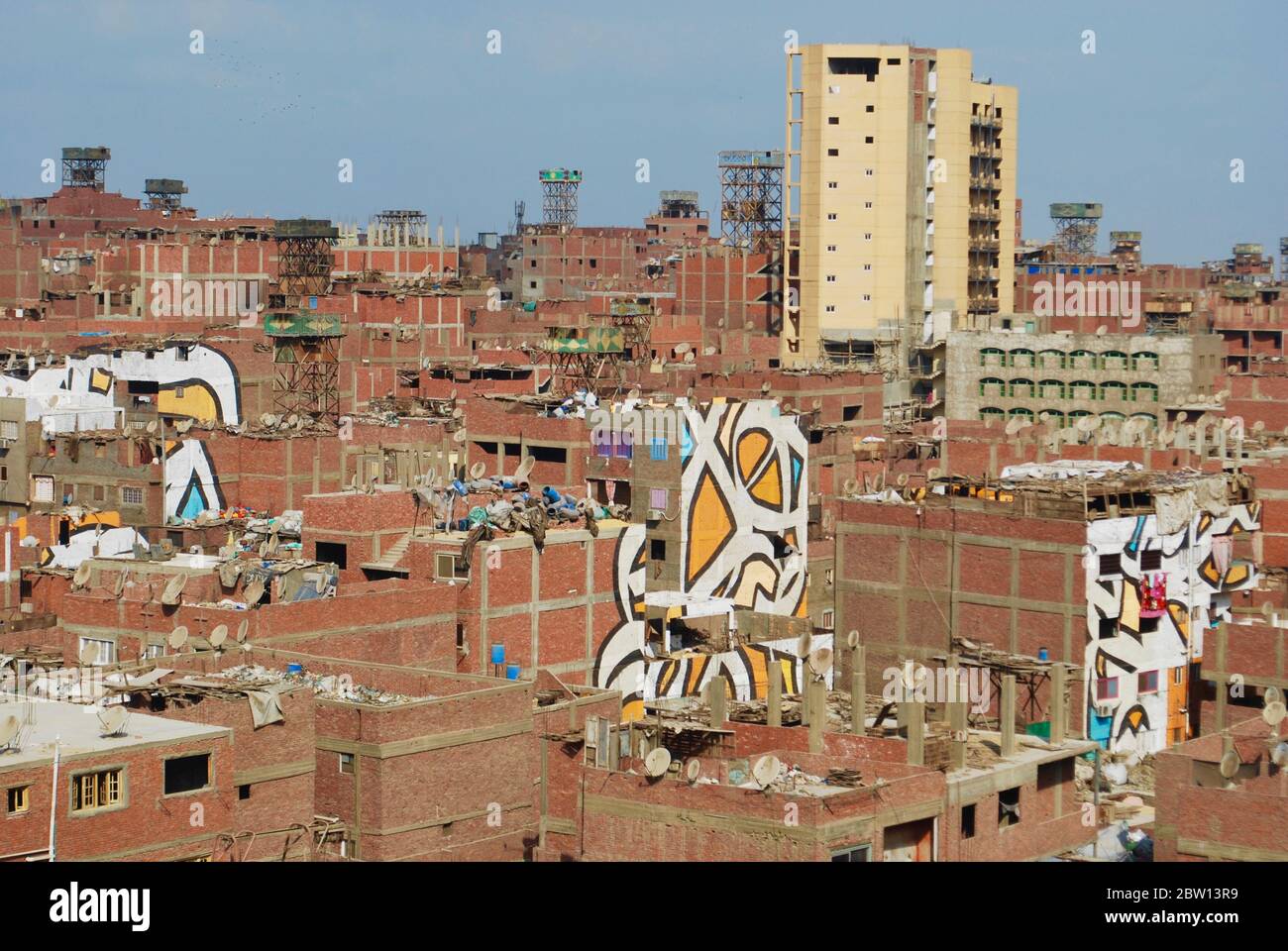 Cairo slums hi-res stock photography and images - Alamy