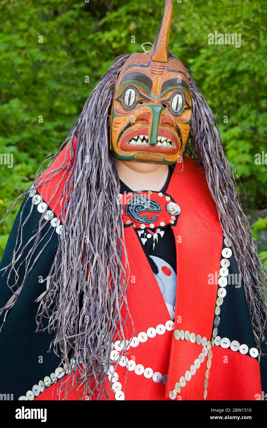 Alaska indian cultural center hi-res stock photography and images - Alamy