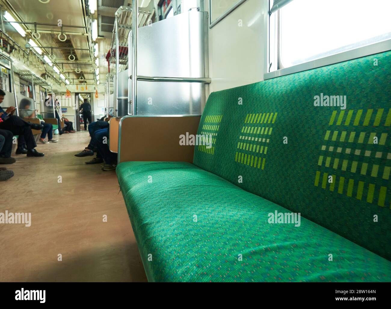 Empty cabin passenger train hi-res stock photography and images - Alamy