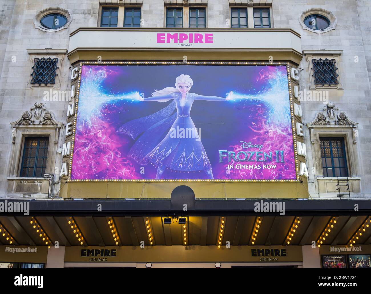 Frozen movie dress hi-res stock photography and images - Alamy