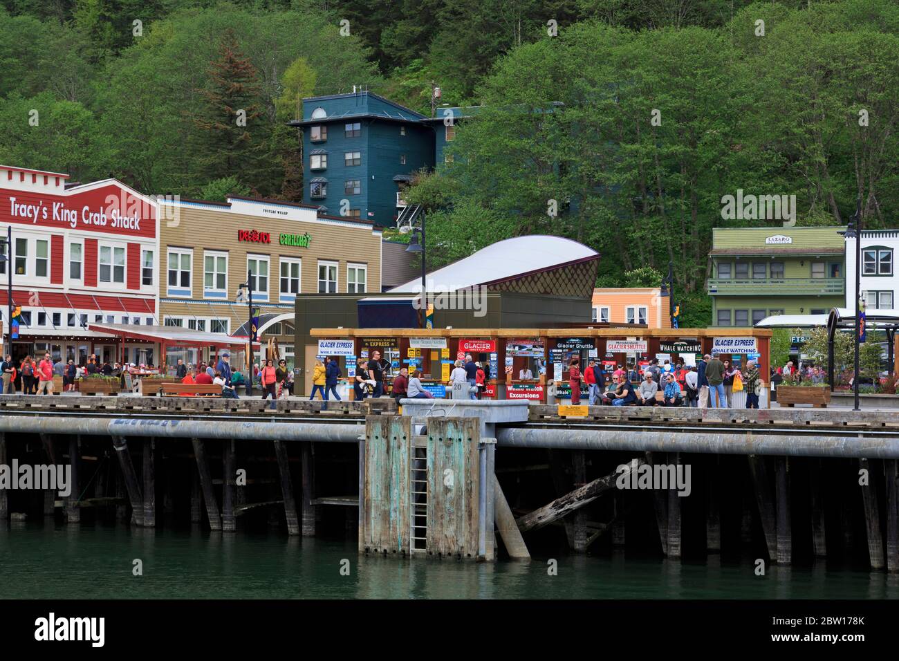Cruise ship dock juneau hi-res stock photography and images - Alamy