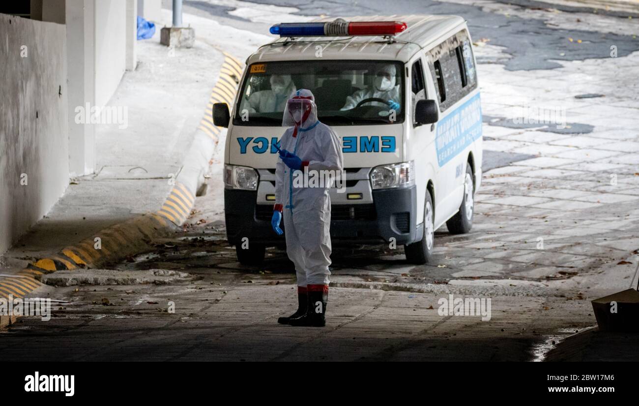 Pasig, Philippines. 26th May, 2020. Medical Reserve Force personnel ...
