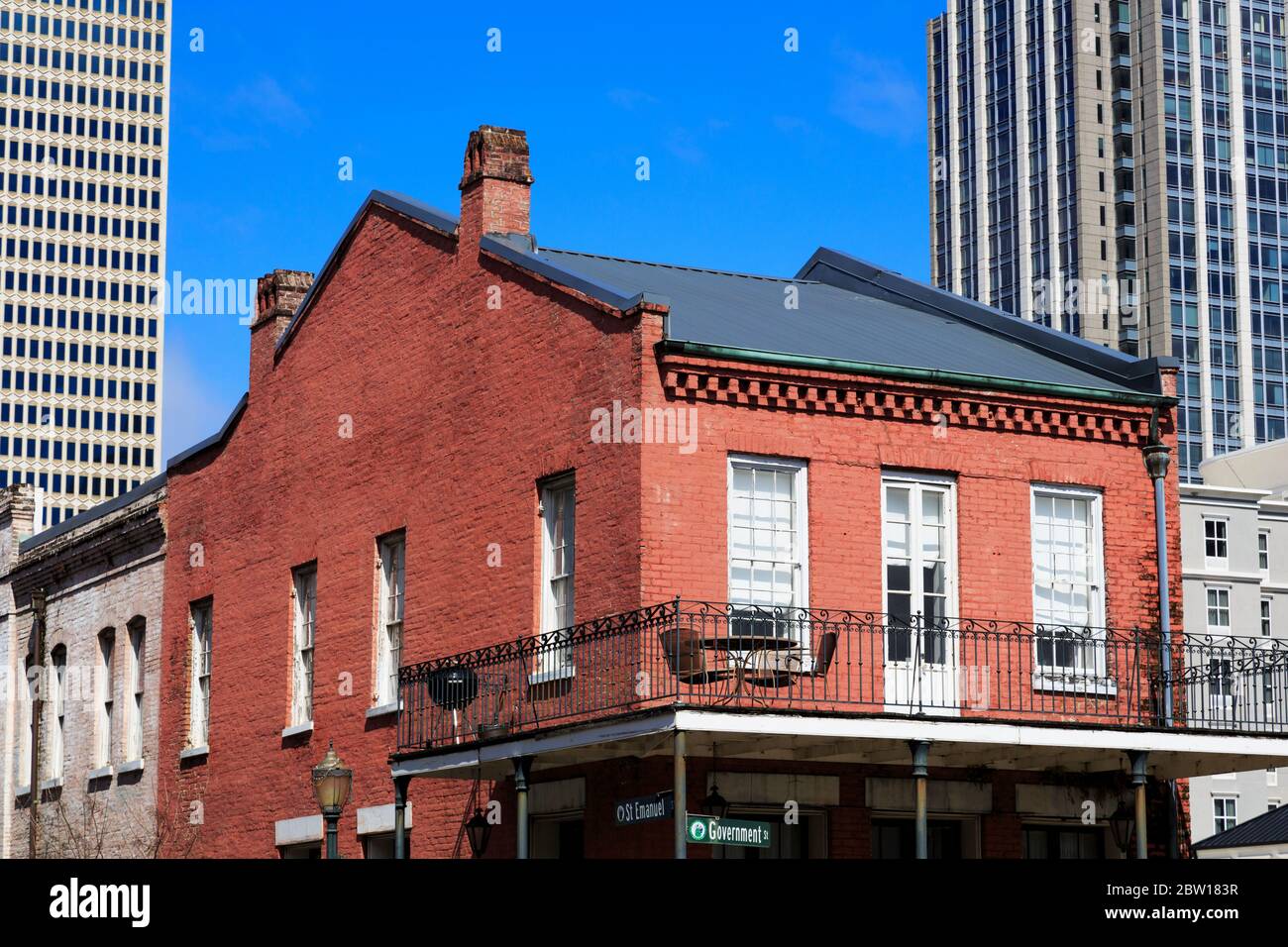 Mobile alabama skyscraper hi-res stock photography and images - Alamy
