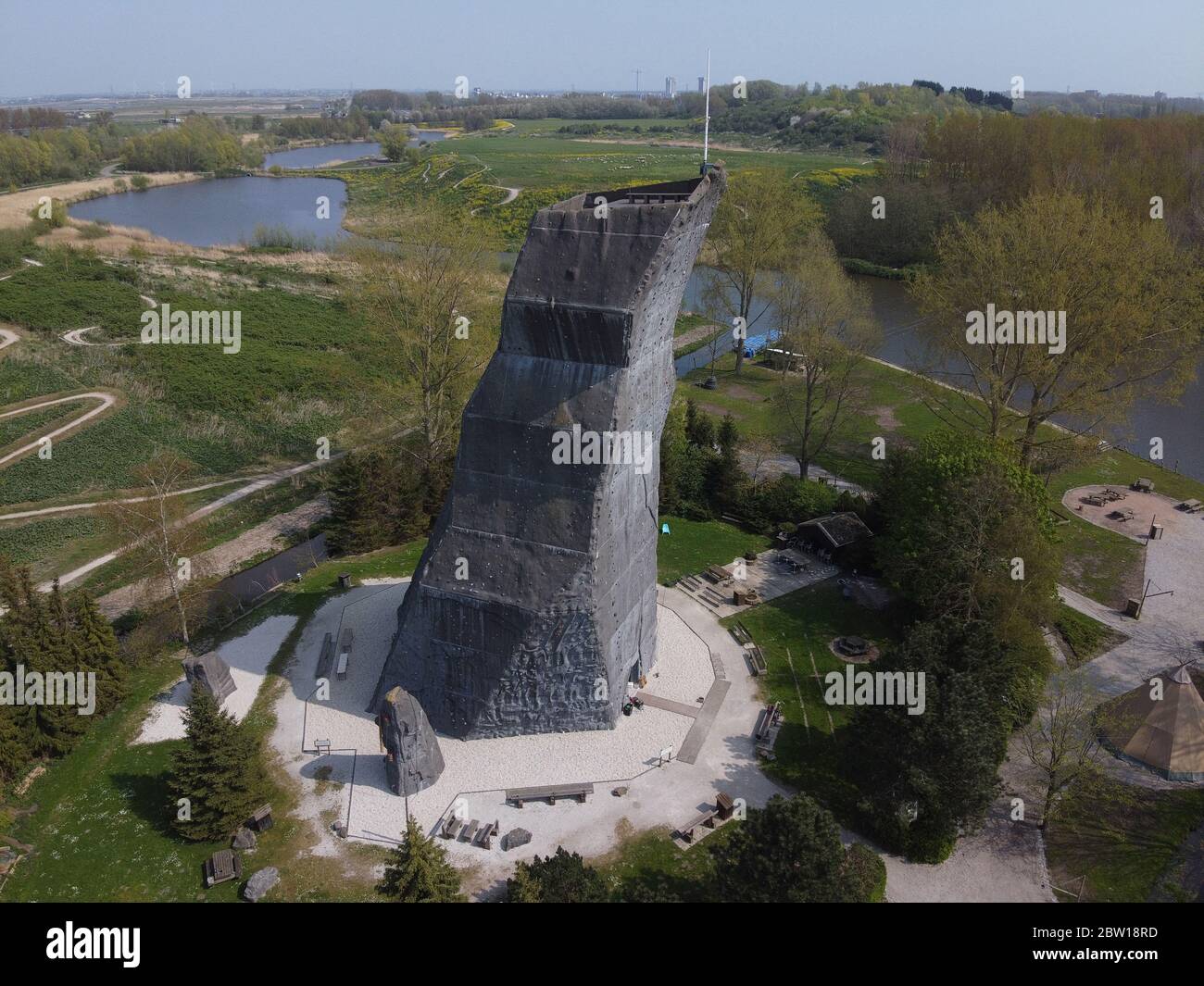 Rock climbing structure hi-res stock photography and images - Alamy