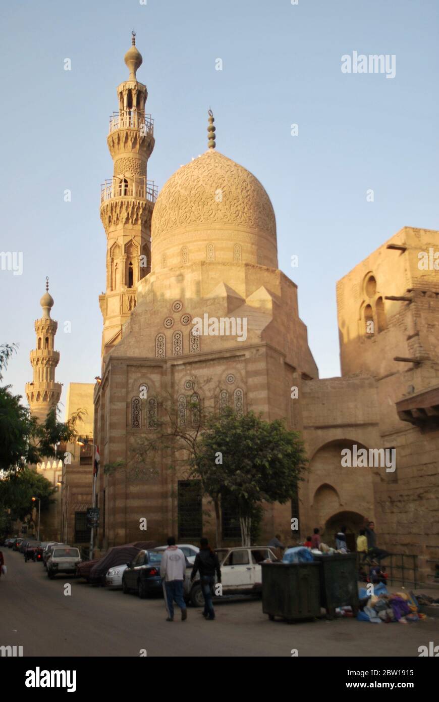 Al-Sayyeda Fatema Al-Nabaweya Mosque, nr. Al-Azhar Park, Cairo, Egypt ...