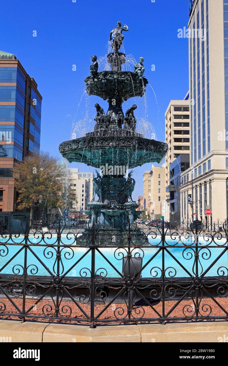 Court Square Fountain, Montgomery, Alabama, USA Stock Photo - Alamy