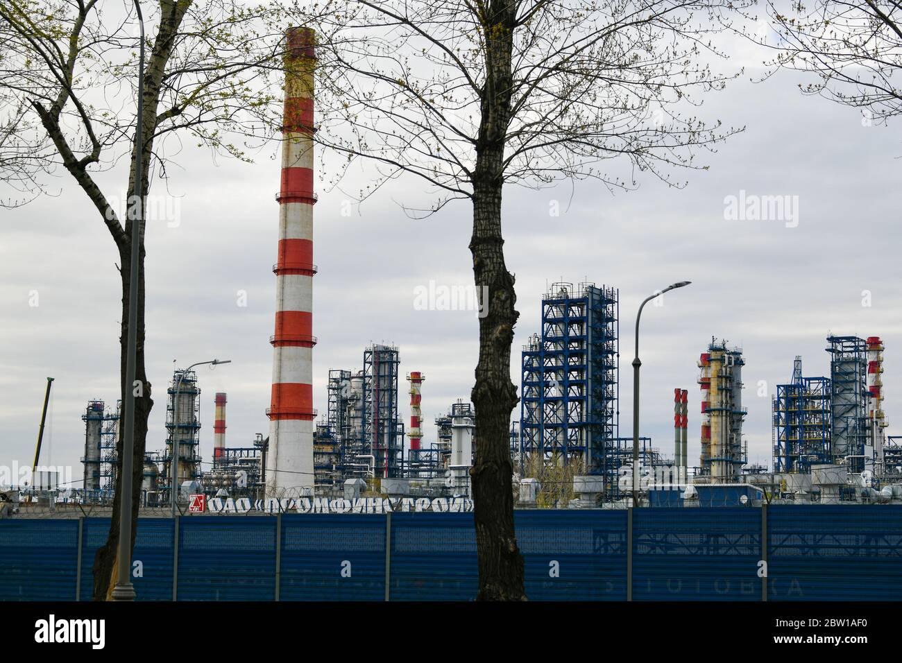 Moscow, Russia. 2nd May, 2020. Pipes of the Moscow Oil Refinery in the ...