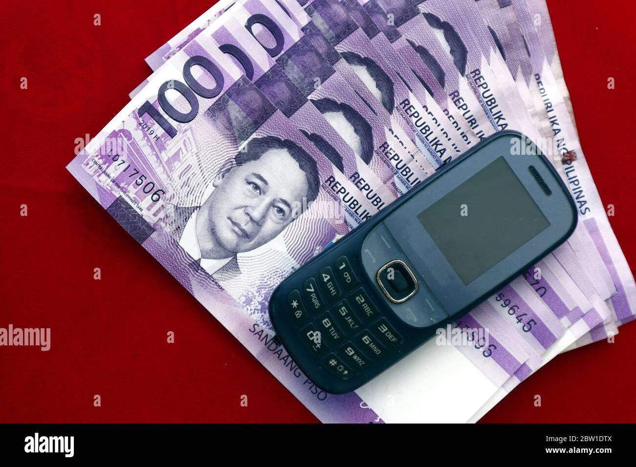 Old philippine currency hi-res stock photography and images - Alamy