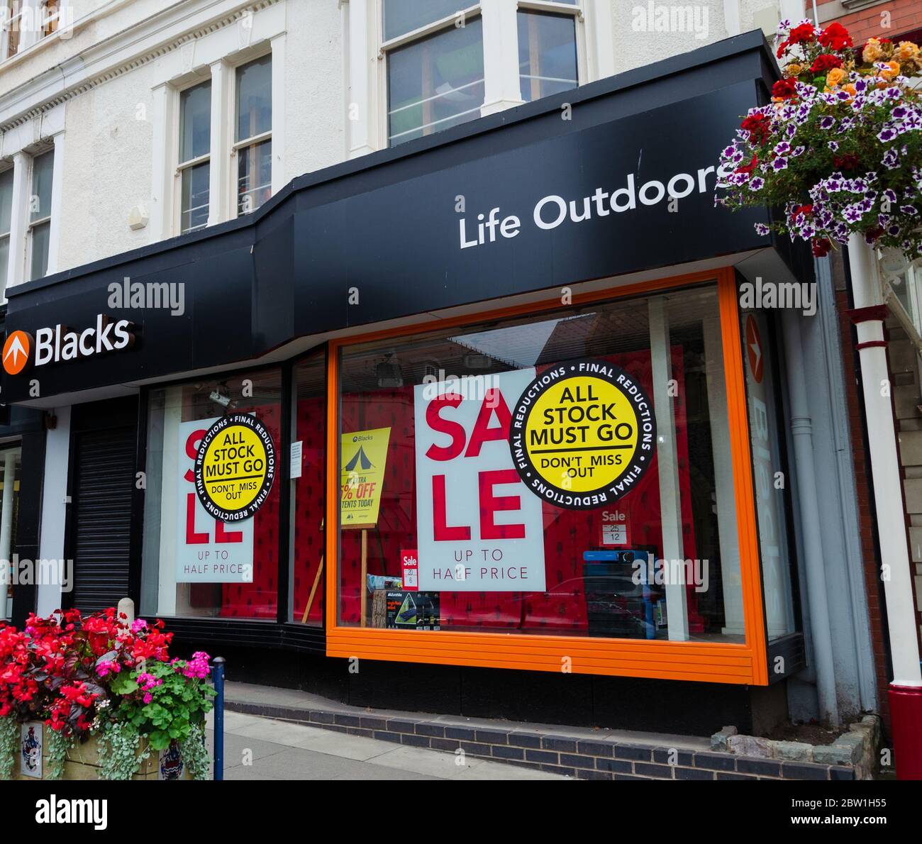 All stock must go hi-res stock photography and images - Alamy