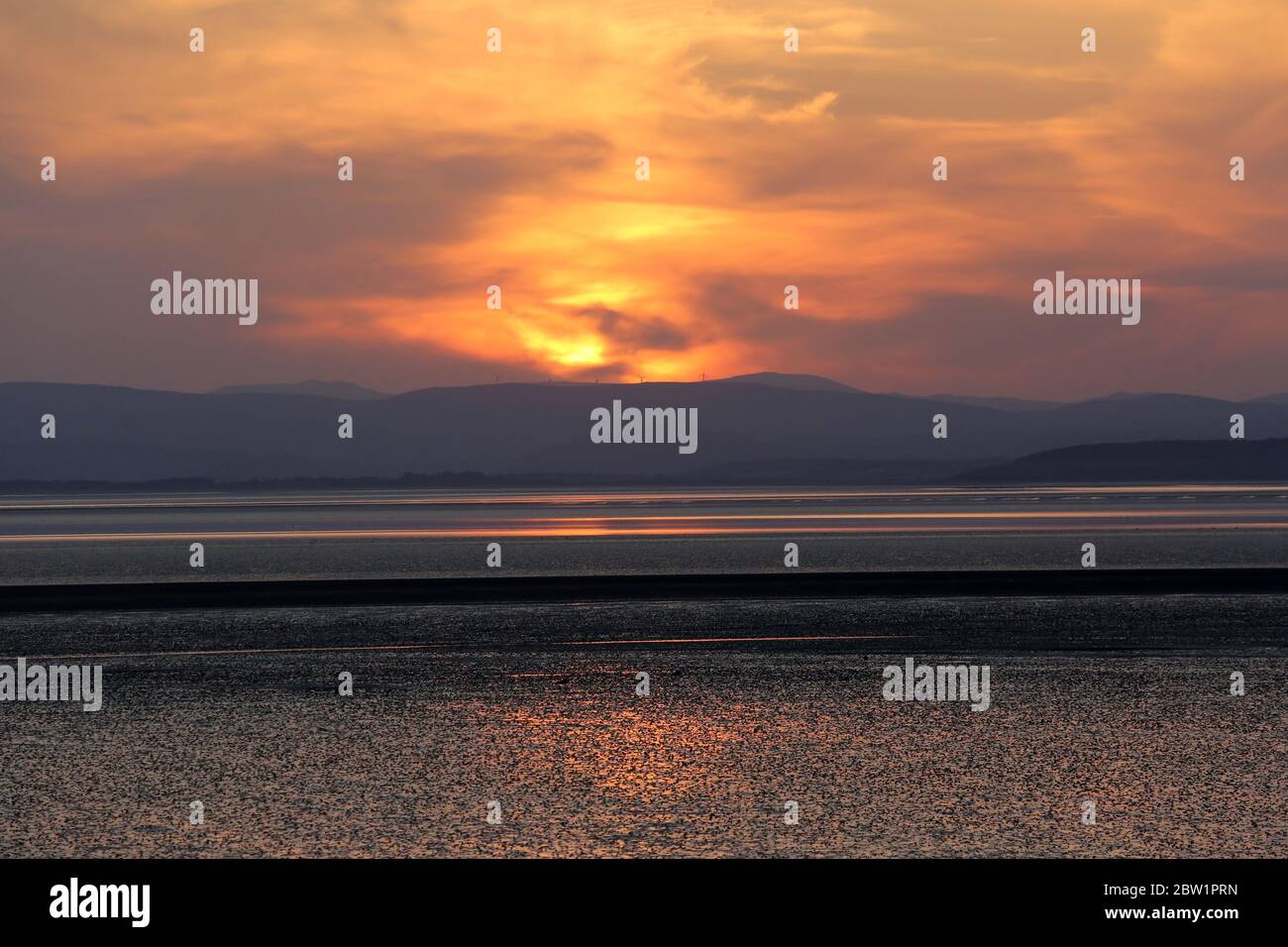 Morecambe Bay sunset Stock Photo - Alamy