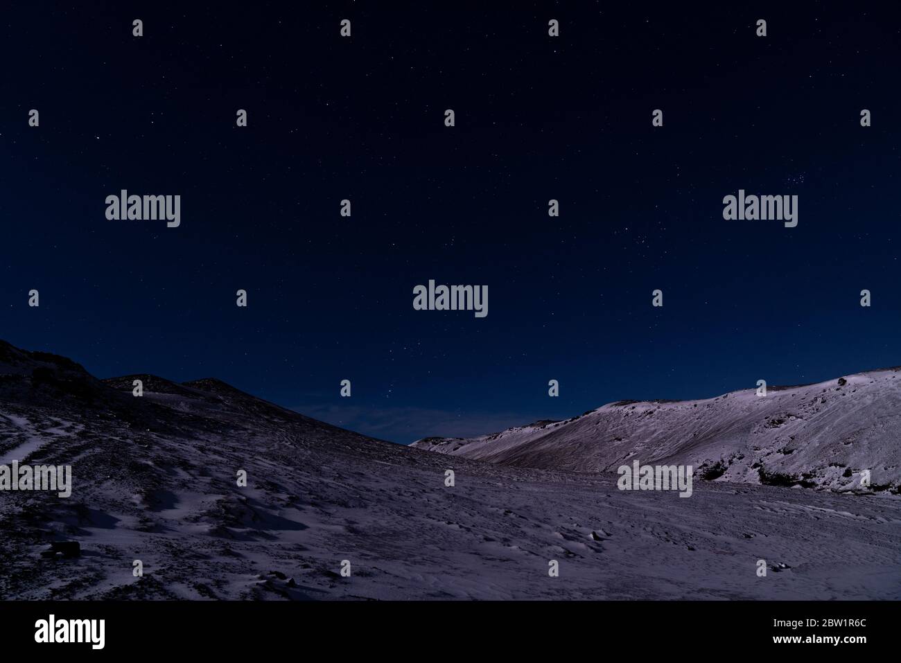 Sky landscape no one has outdoor tourism hi-res stock photography and ...