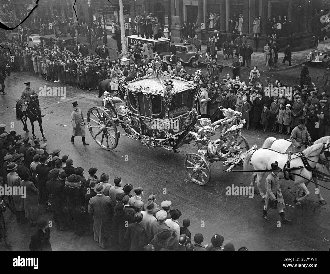The Coronation carriage Stock Photo - Alamy