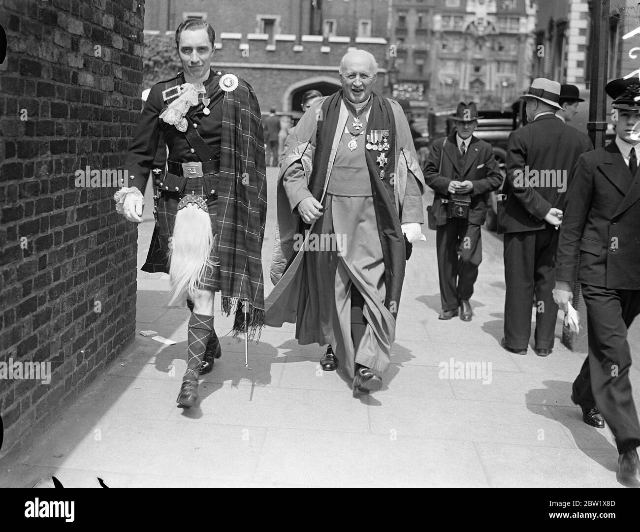 Dean of Windsor and his son at Kings Levee. About a thousand ...