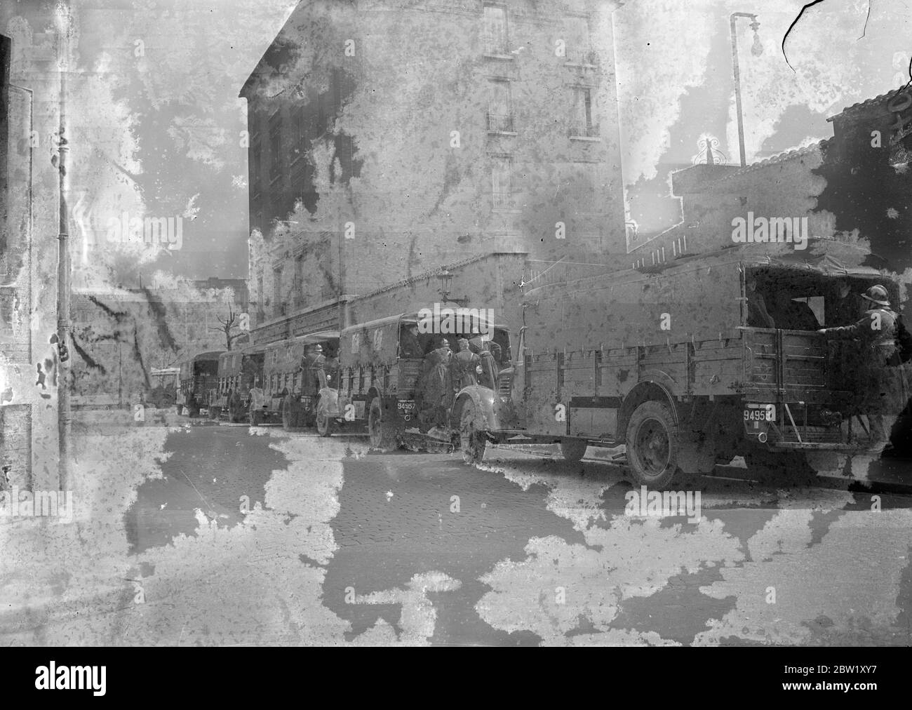 Police standby Black and White Stock Photos & Images - Alamy