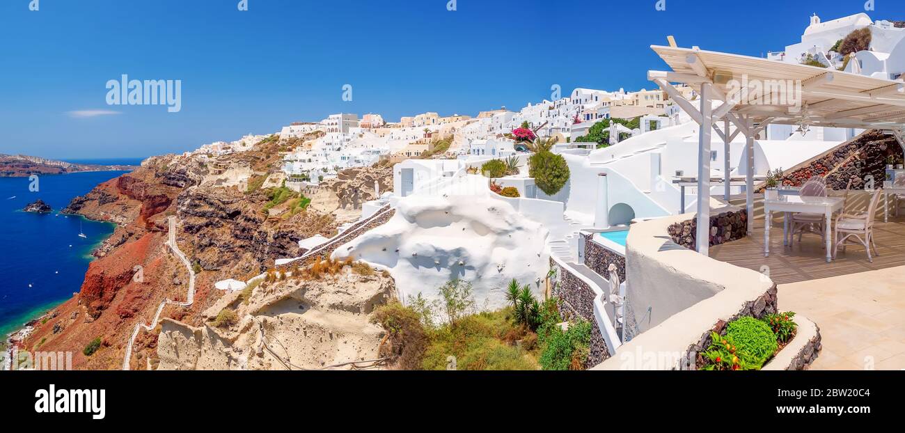 Panorama sea view on white cave houses on Santorini island. Santorini ...