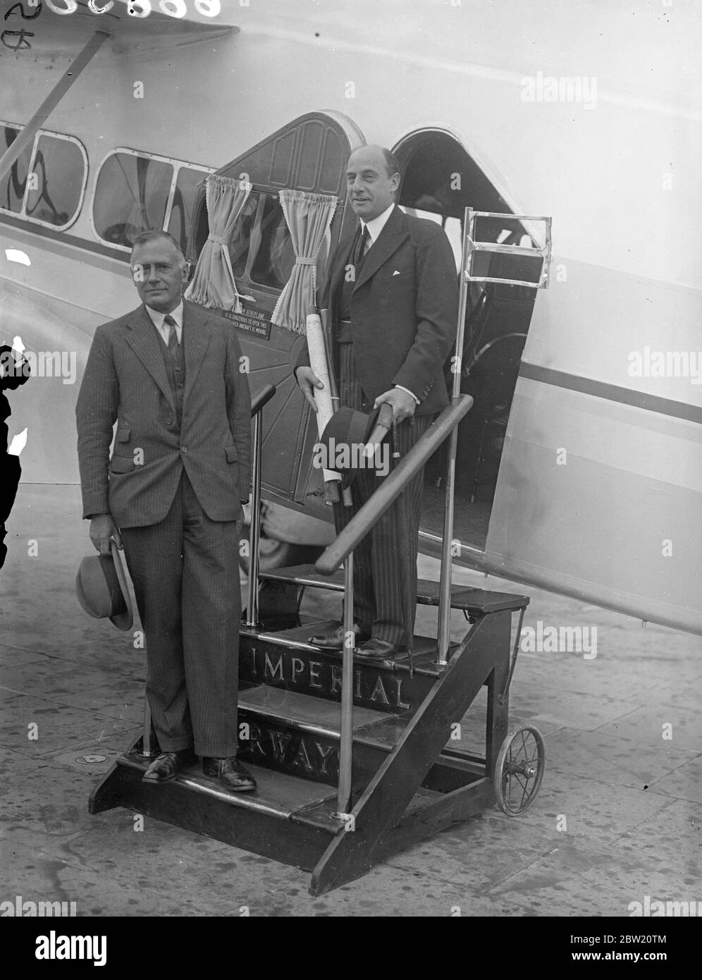 Major burgin hi-res stock photography and images - Alamy