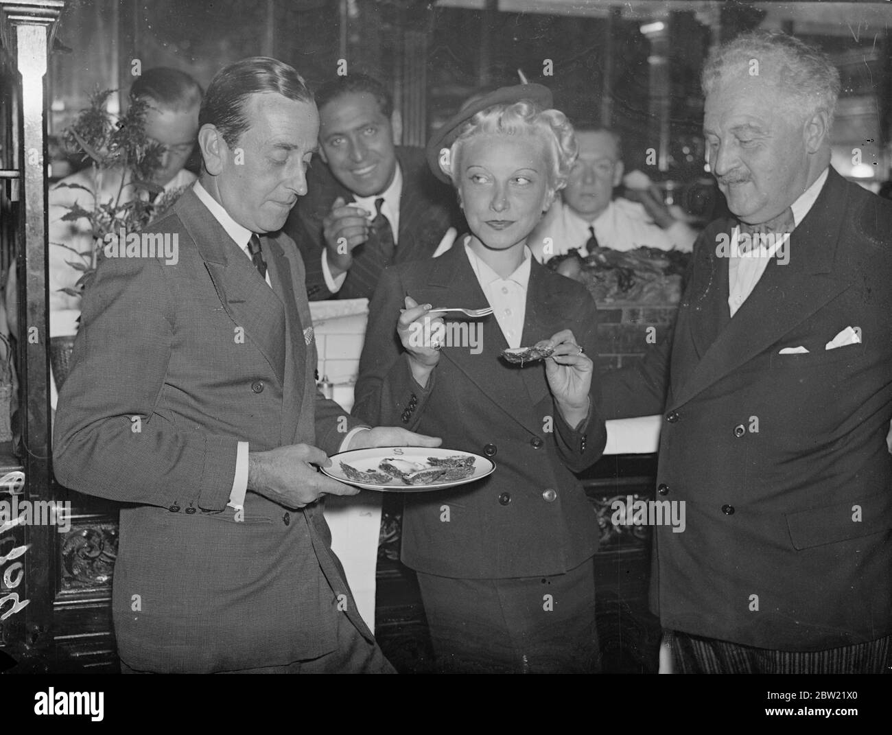 Miss frances day, actress hi-res stock photography and images - Alamy