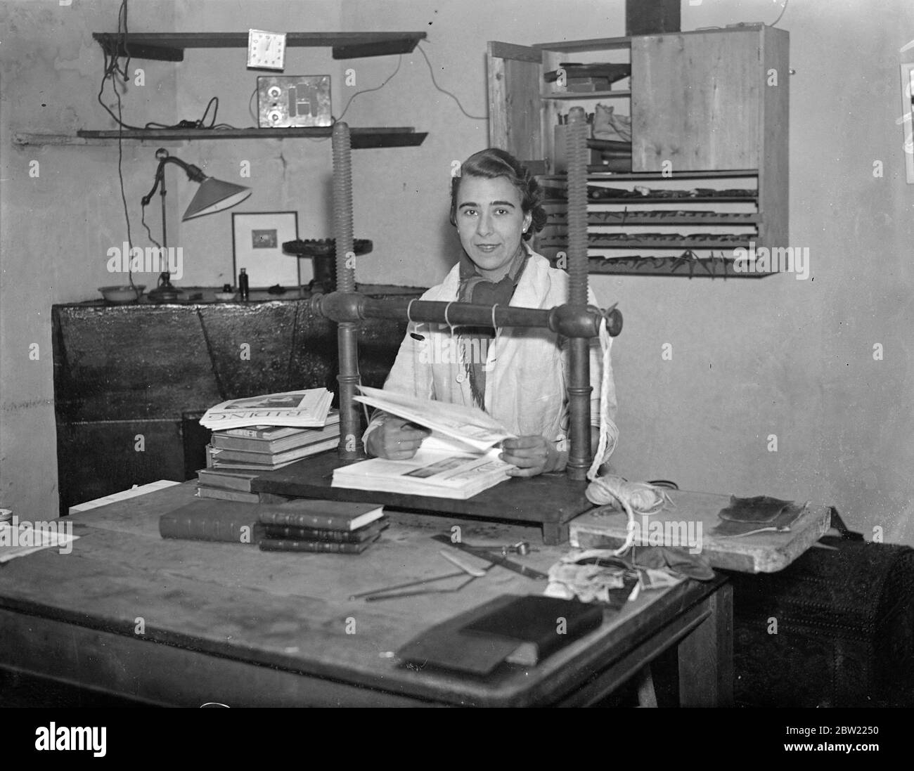 This Elizabeth Greenhill working at the same frame in her workshop . An ...