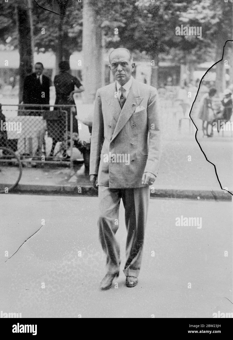 Black senator hi-res stock photography and images - Alamy