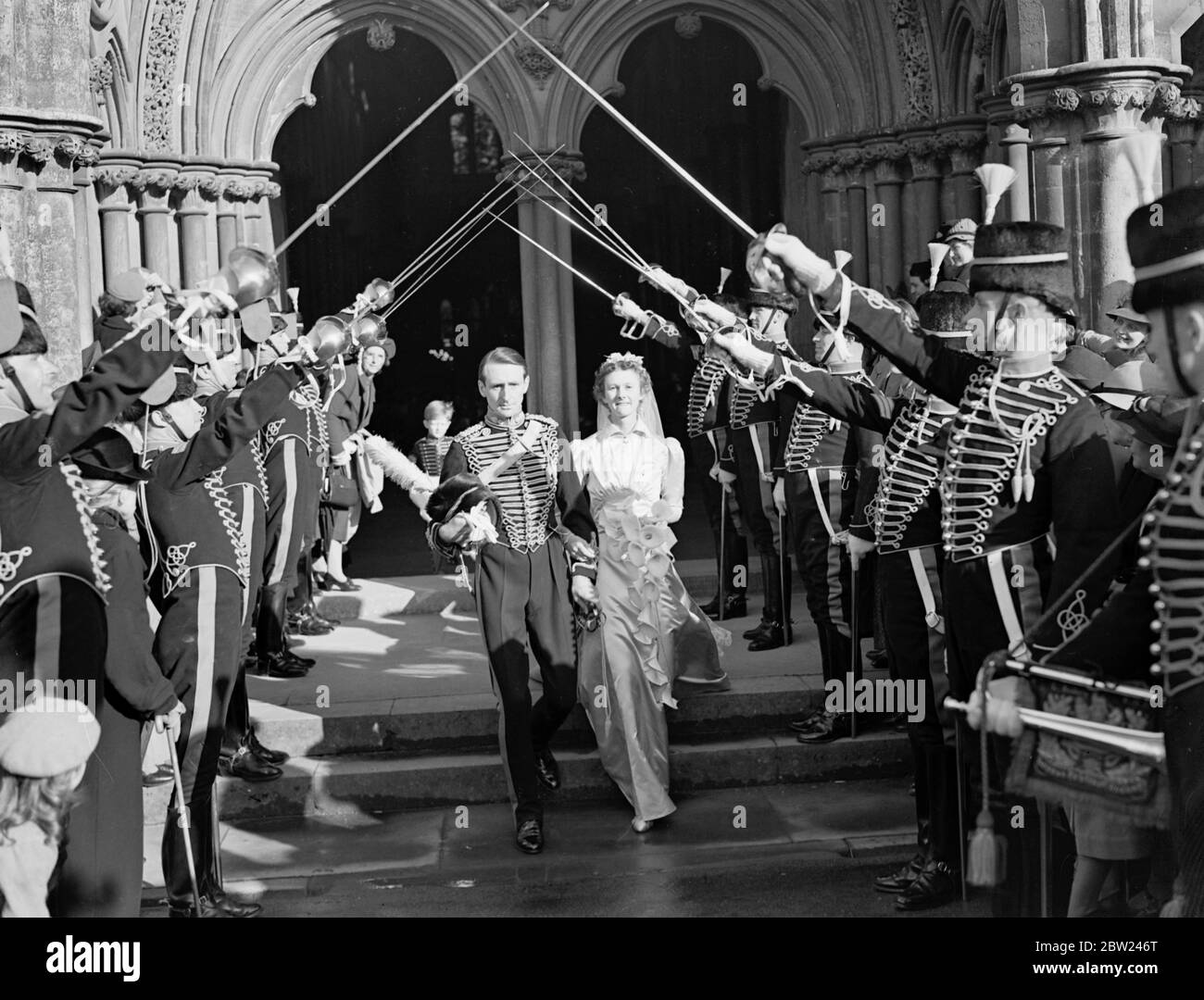 Miss Vivien Darwin, daughter of Major C J W and Mrs Darwin, was married ...