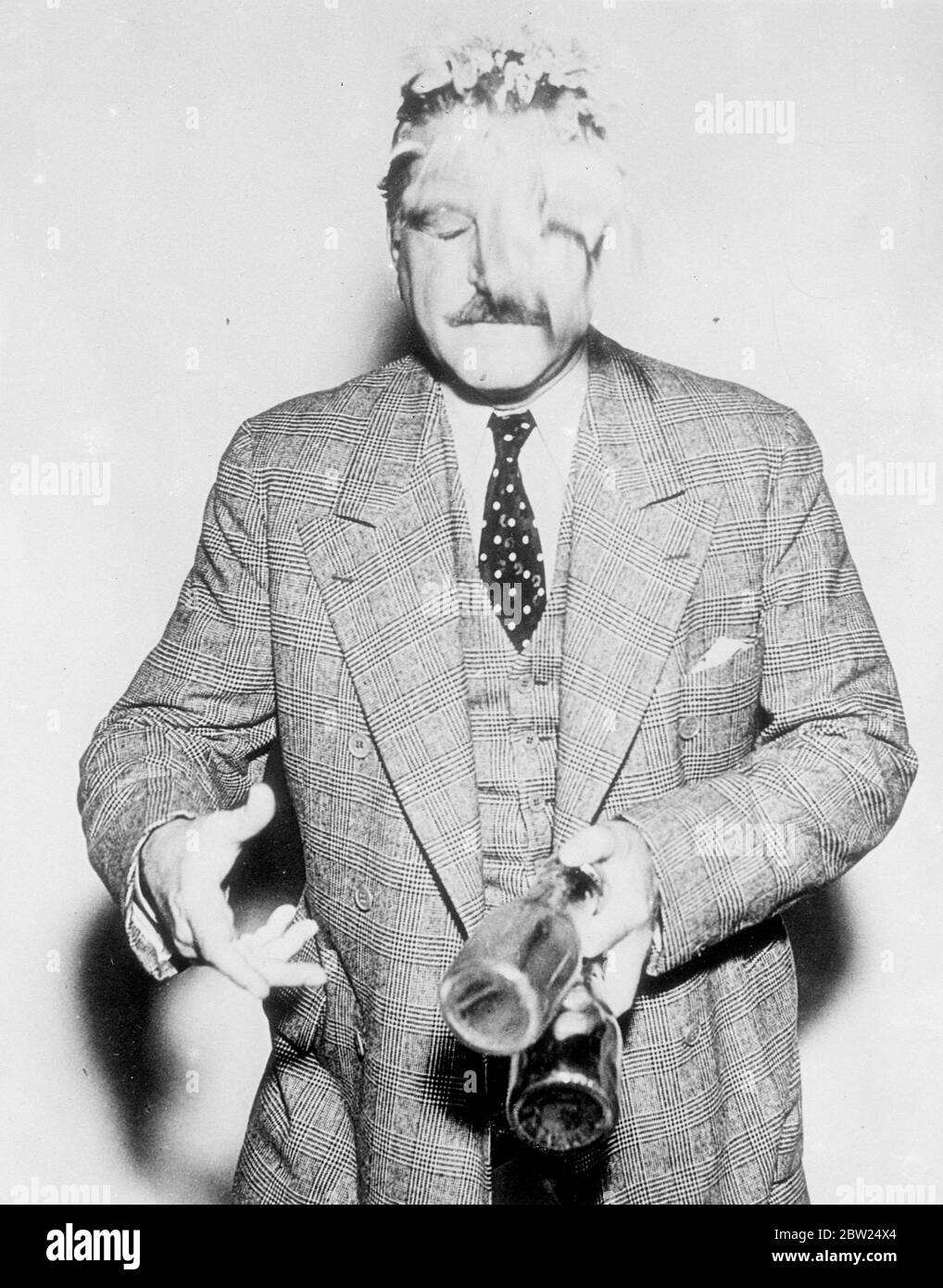 The conjuror hi-res stock photography and images - Alamy