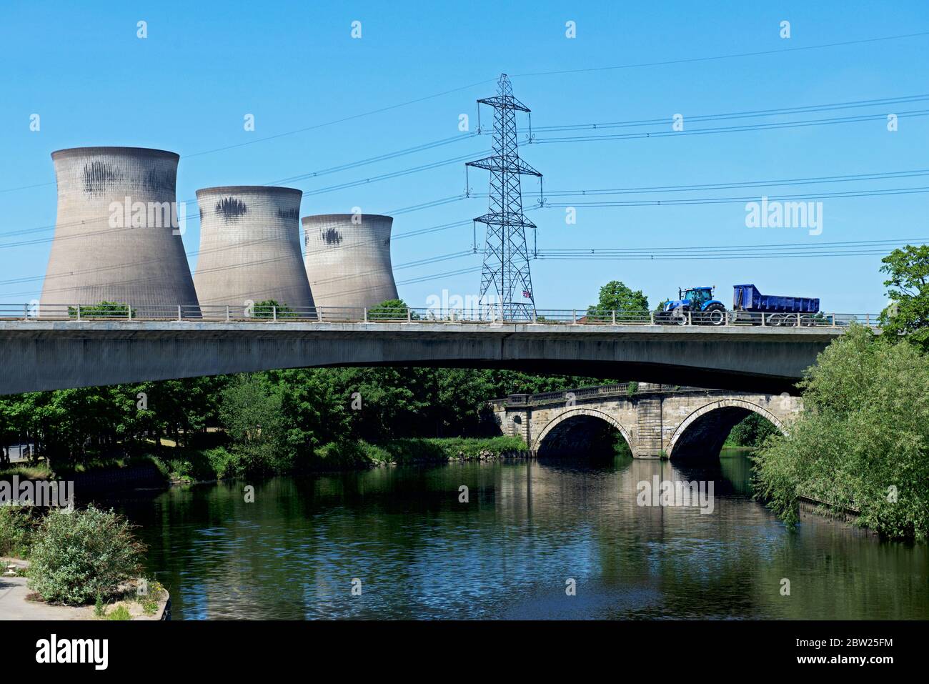 A162 road ferrybridge hi-res stock photography and images - Alamy
