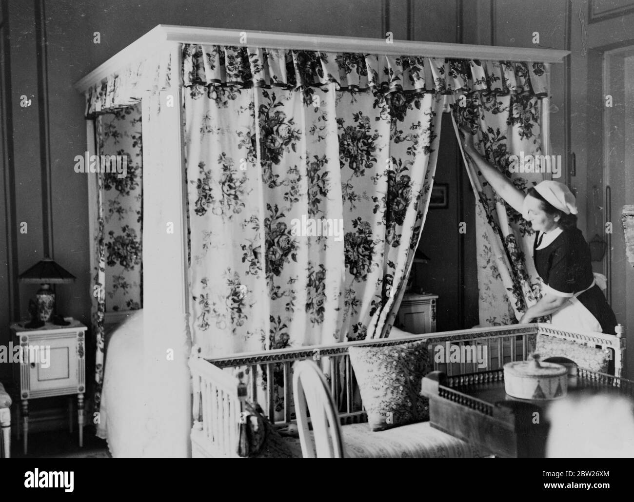 1930 housing estate Black and White Stock Photos & Images - Alamy