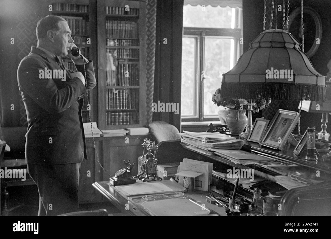 1930 housing estate Black and White Stock Photos & Images - Alamy