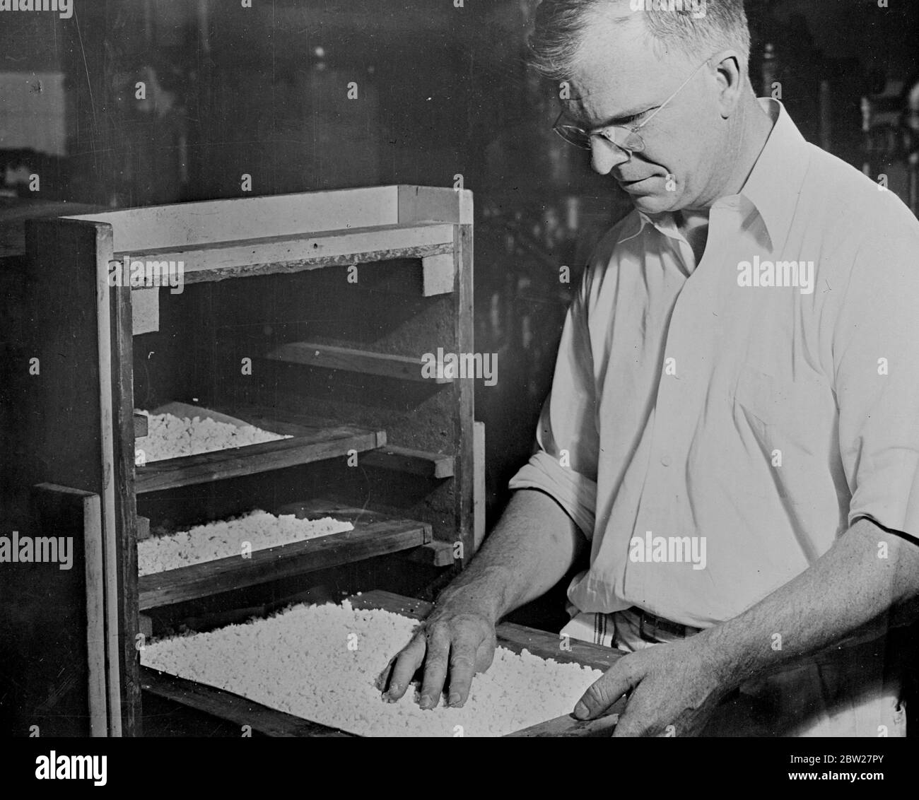 Wool fibres hi-res stock photography and images - Alamy