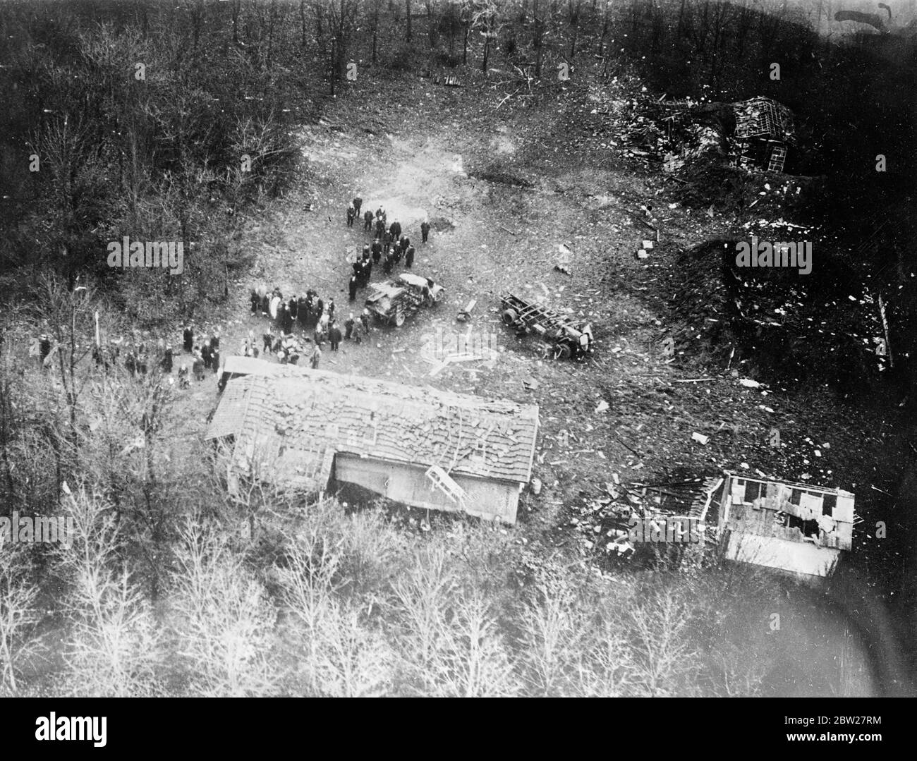 Injured arms explosion hi-res stock photography and images - Alamy