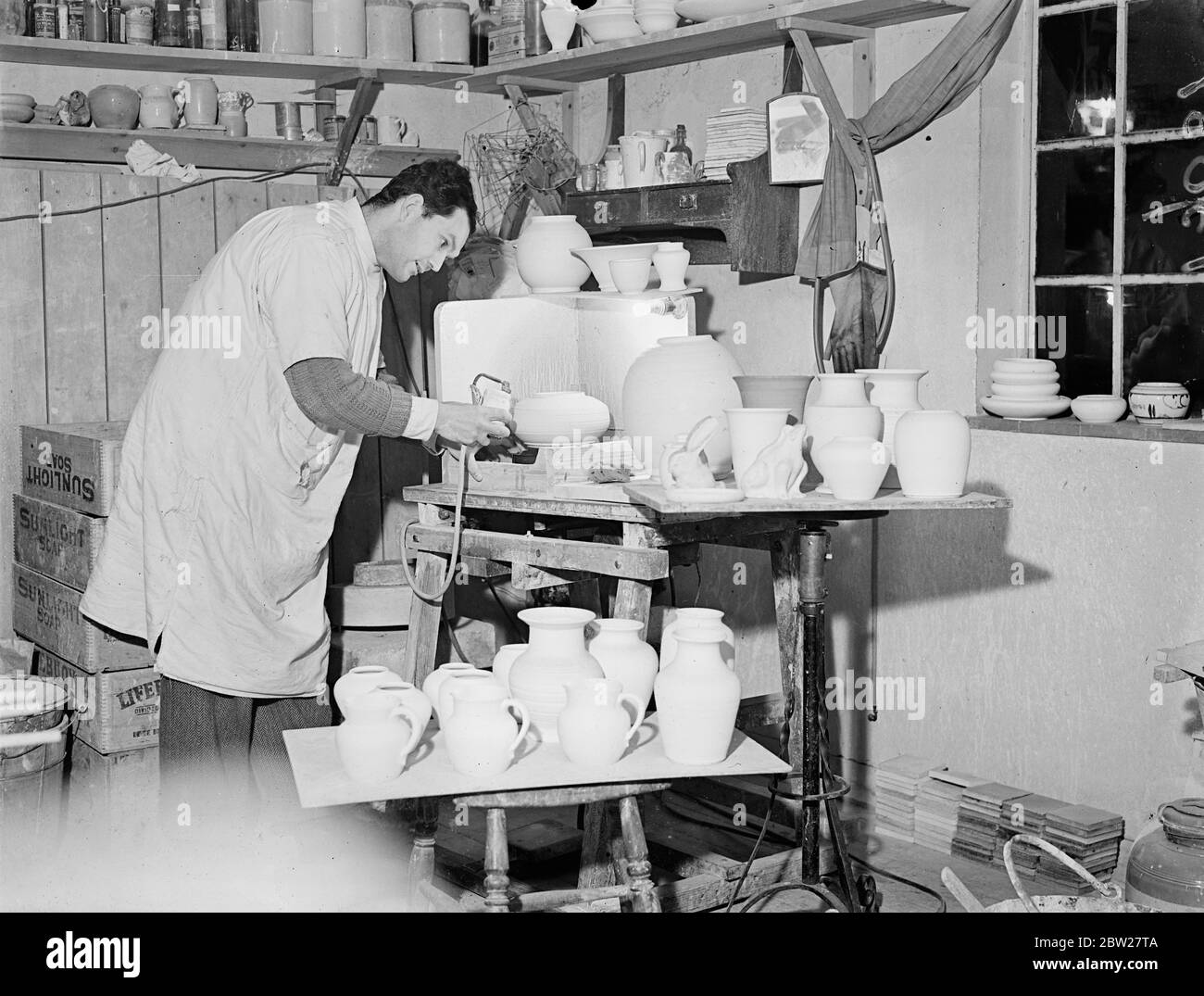 Historic pottery kilns hi-res stock photography and images - Alamy