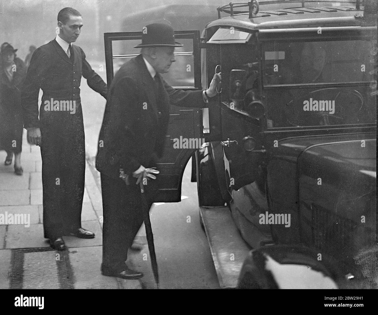 Architect sir a brumwell thomas hi-res stock photography and images - Alamy